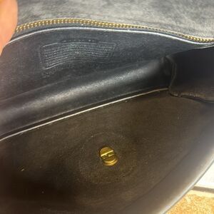 Coach | Bags | Coach Vintage Devon 998 Classic Black Leather Turnlock ...